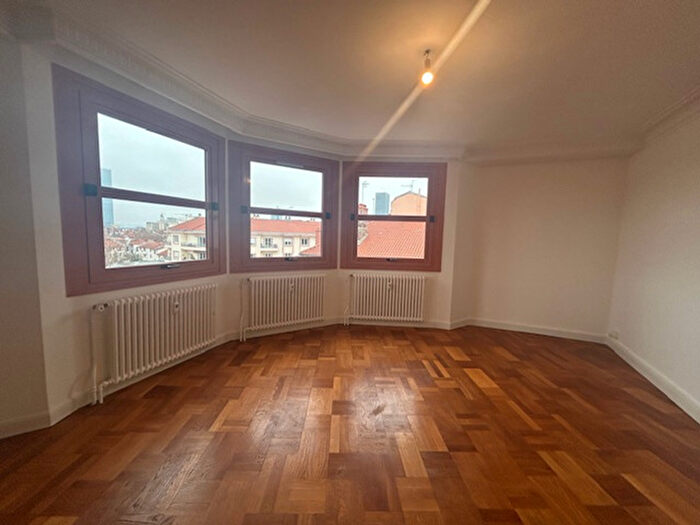 Appartement à louer - Lyon e , Voltaire, Part Dieu - 4 pièces - 2 chambres