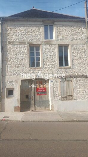 Saint-Bris-le-Vineux : Maison 5 pièces à vendre