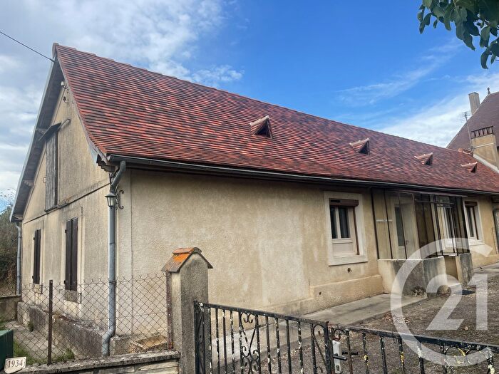 Montpon-Ménestérol : Maison 4 pièces à louer