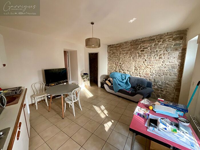 Appartement 2 pièces à Milhaud, à louer