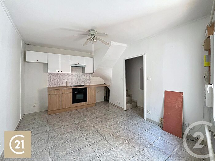 Maison 3 pièces à Puisserguier, à louer