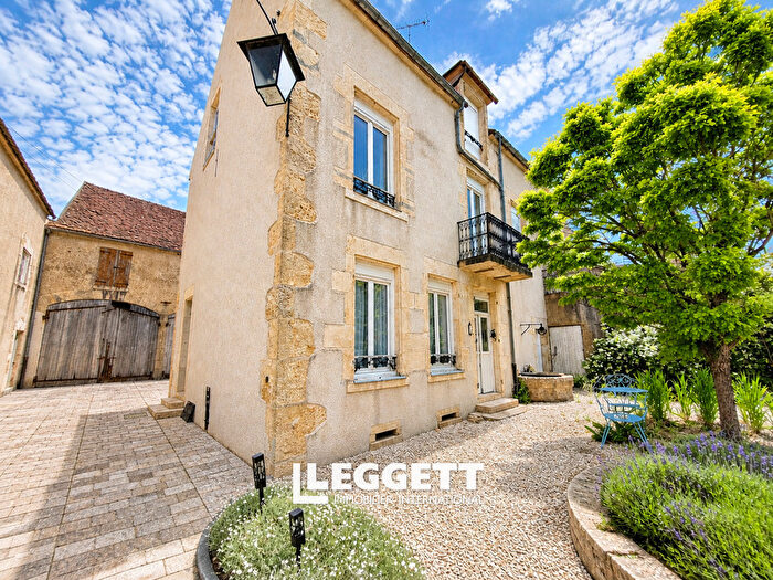Corvol-lOrgueilleux : Maison 8 pièces à vendre