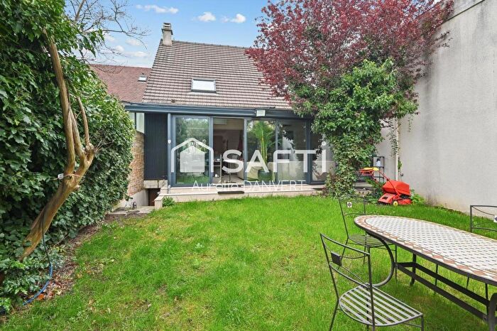 Maison à vendre - Nanterre, Mont Valérien - 6 pièces - 3 chambres