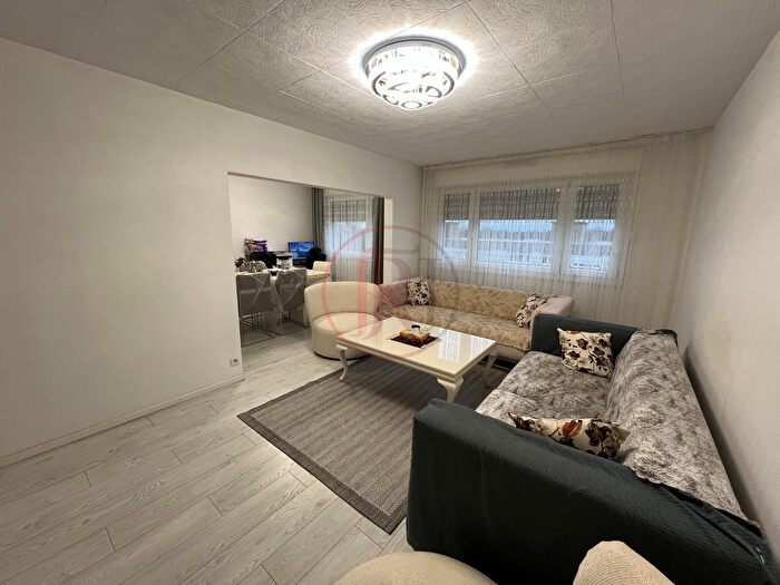 Appartement à vendre - Kingersheim, Strueth - 5 pièces - 3 chambres