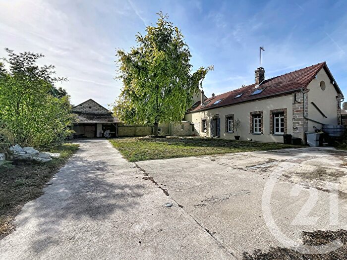 Maison 5 pièces à Theil-sur-Vanne, à vendre