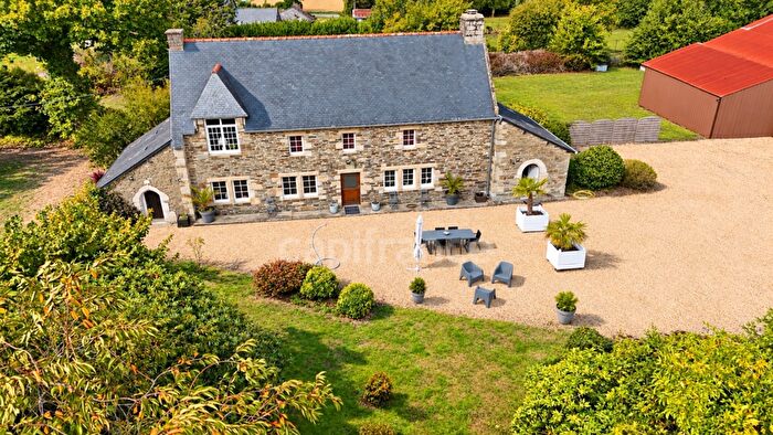 Plévin : Maison 7 pièces à vendre