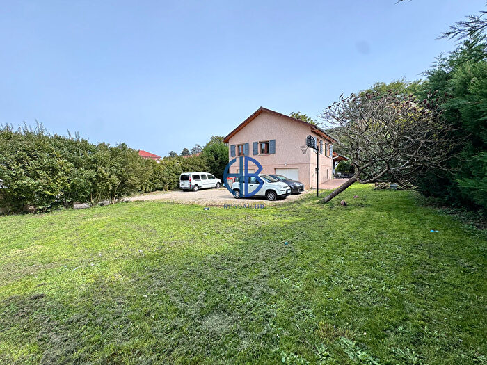 Maison à vendre - Montrevel - 5 pièces - 4 chambres