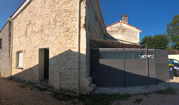 Appartement à vendre - Lugon-et-lîle-du-Carnay - 4 pièces - 3 chambres