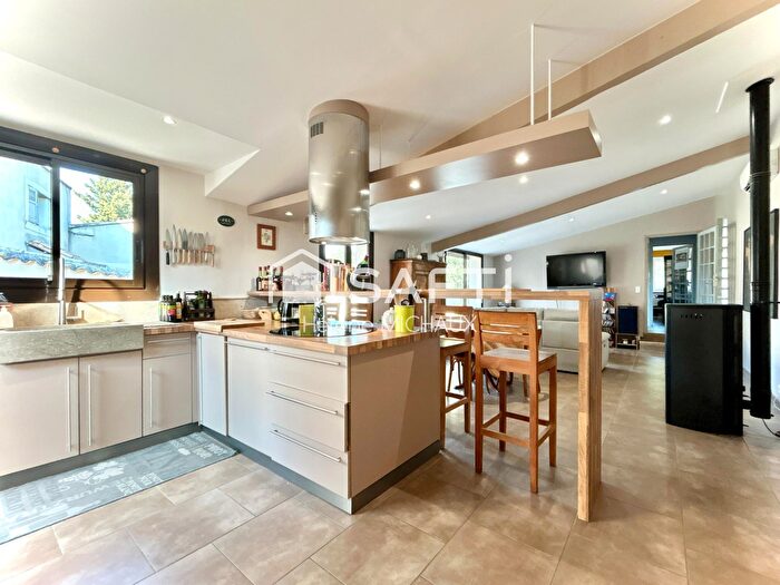 Maison à vendre - Carpentras, Serres, Peyrière - 7 pièces - 4 chambres