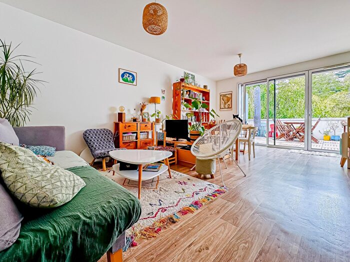 Appartement 4 pièces à Bègles, Sembat, à vendre