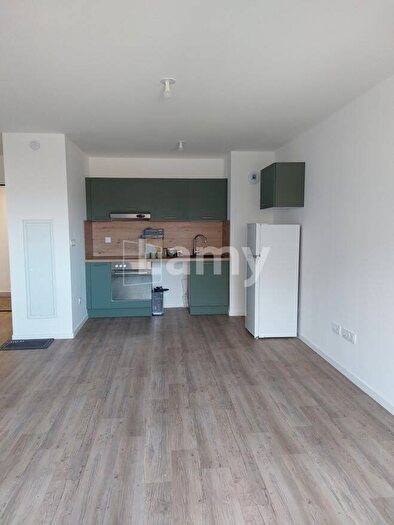 Appartement à louer - Avenue de Compiegne, Villers Cotterets - 2 pièces