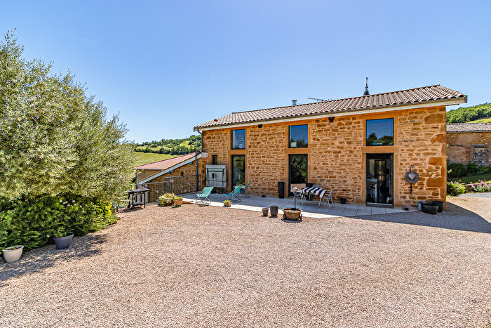 Ville-sur-Jarnioux - Maison 6 pièces à vendre
