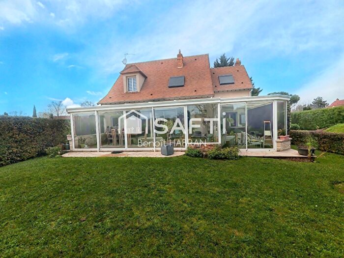 Maison à vendre - Follainville-Dennemont - 6 pièces - 4 chambres