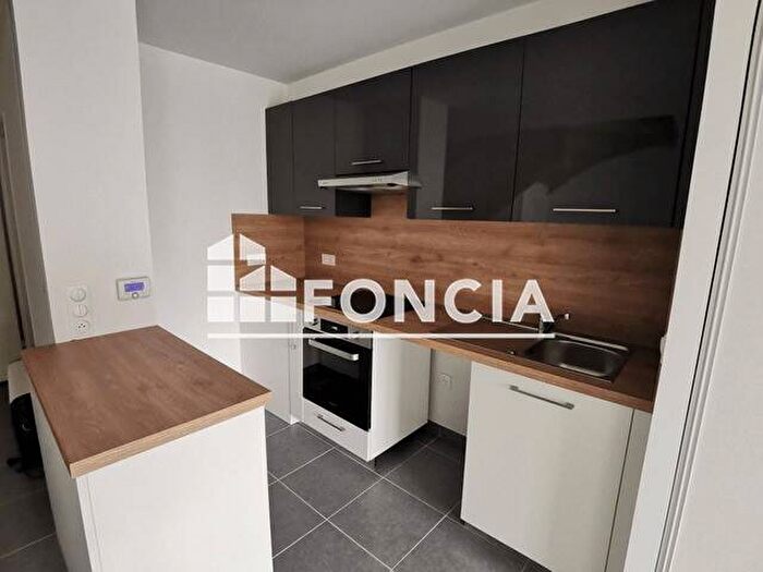 Maison à louer - Fontaine-Blanche, Chambray-lès-Tours - 3 pièces - 2 chambres