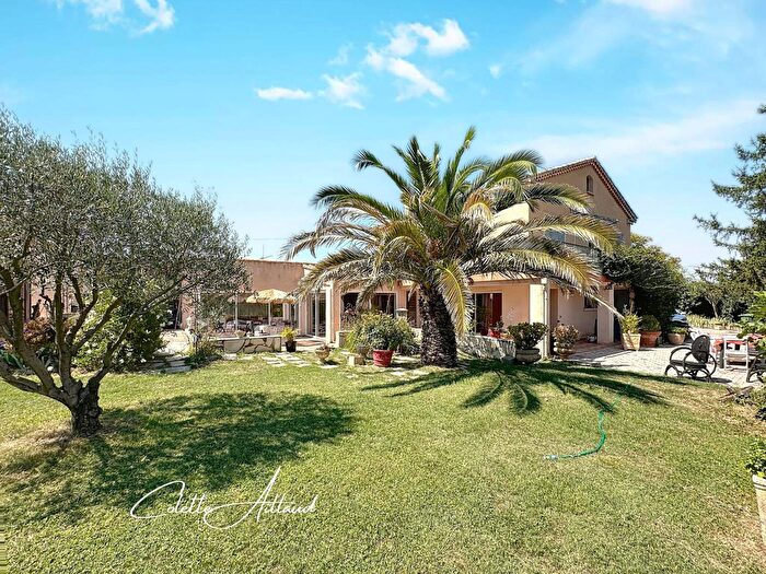 Maison 7 pièces à Meyrargues, à vendre