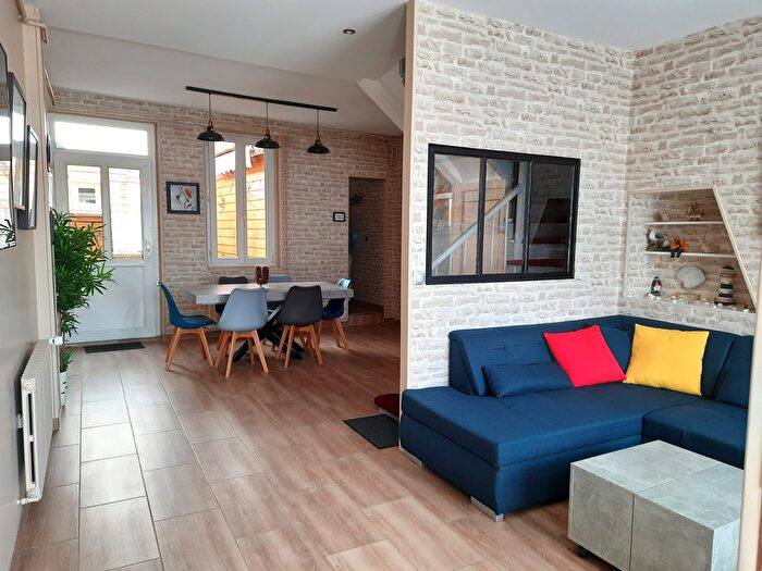 Maison à vendre - Saint-Valery-en-Caux - 7 pièces - 4 chambres