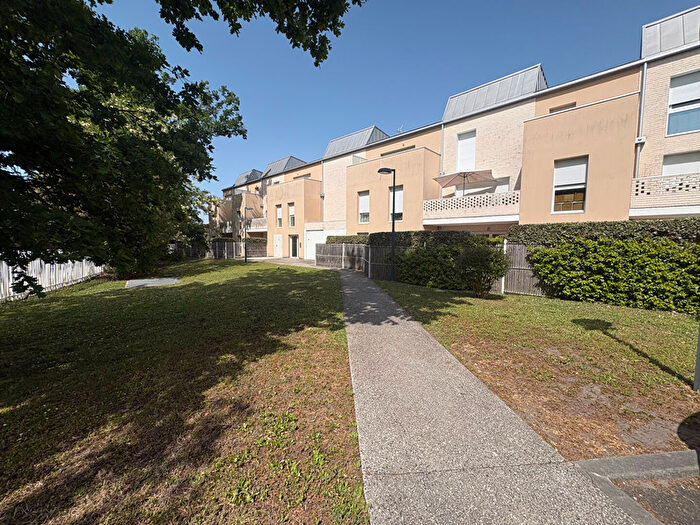 Pessac, Le Monteil : Appartement 4 pièces à vendre