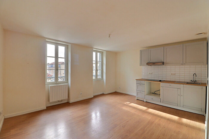 Appartement 2 pièces à Saint-Sever, à louer