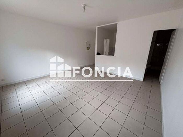 Appartement à louer - Gassicourt, Mantes-la-Jolie - 1 pièce