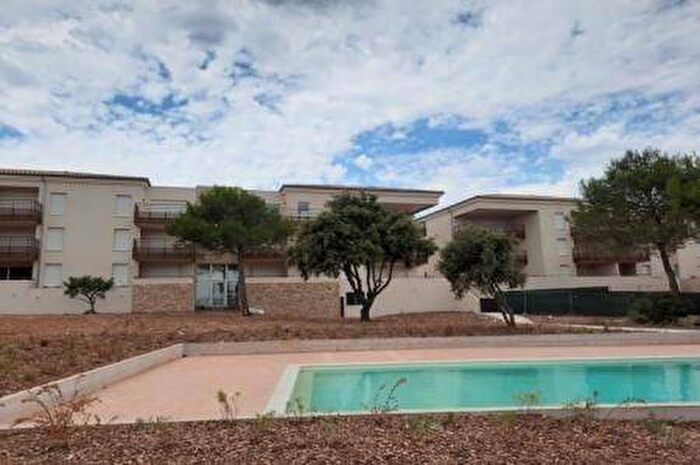 Appartement à louer - Esplanade, Nîmes - 3 pièces - 2 chambres