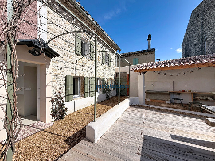 Maison à vendre - Entrechaux - 3 pièces - 2 chambres