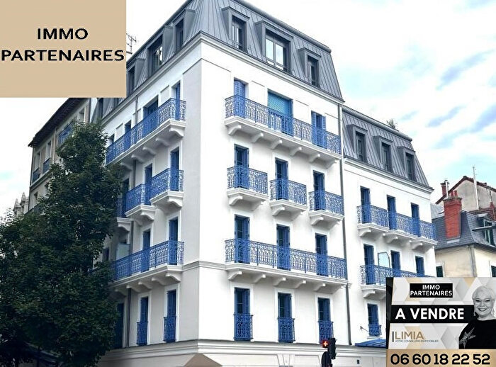 Appartement à vendre - Vichy, Thermal - 3 pièces - 2 chambres