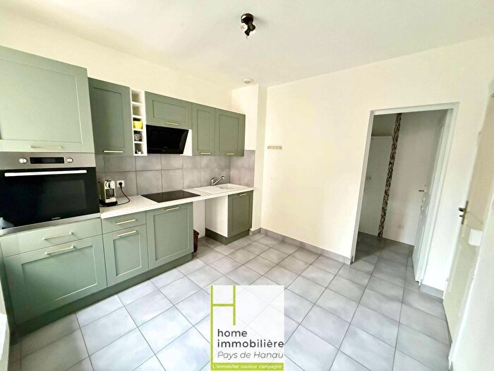 Appartement à louer - Bischheim - 3 pièces - 2 chambres