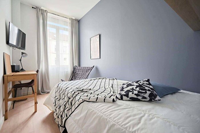 Cheminots-Acacias-Faubourg de Lille, Valenciennes : Appartement 1 pièce à louer