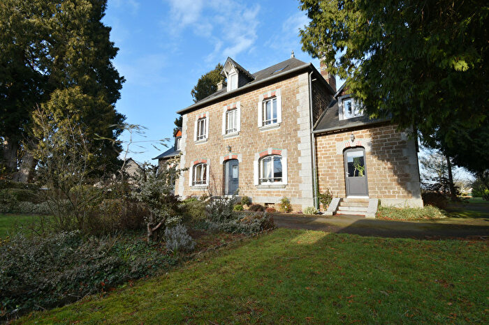 Maison 10 pièces à vendre à Saint-Fraimbault
