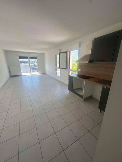 Villancourt, Le Pont-de-Claix : Appartement 3 pièces à louer