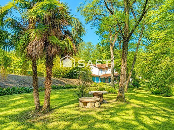 Maison 6 pièces à vendre - Saint-Pé-Saint-Simon