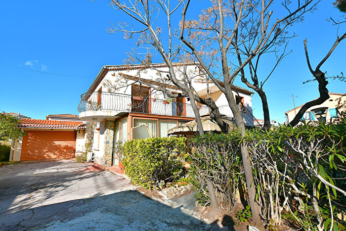 Maison à vendre - La Garde, Ginouse, Saint-Musse, Thouars - 8 pièces - 5 chambres