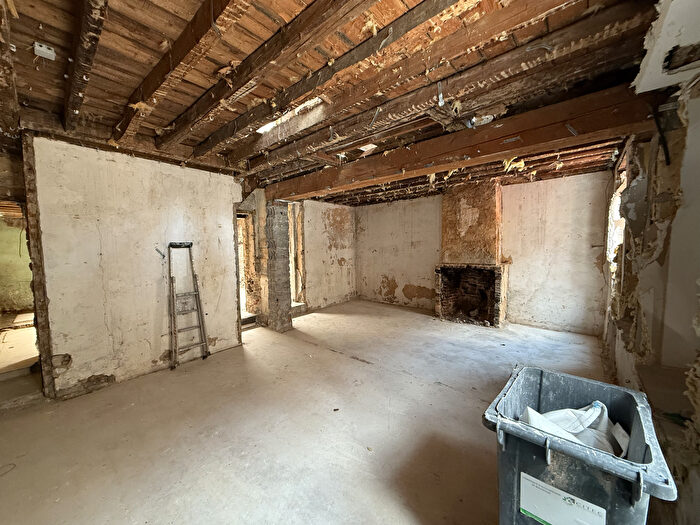 Appartement à vendre - Boulogne-sur-Mer, Vieille ville, Dernier Sou, Vieil Atre - 2 pièces - 1 chambre