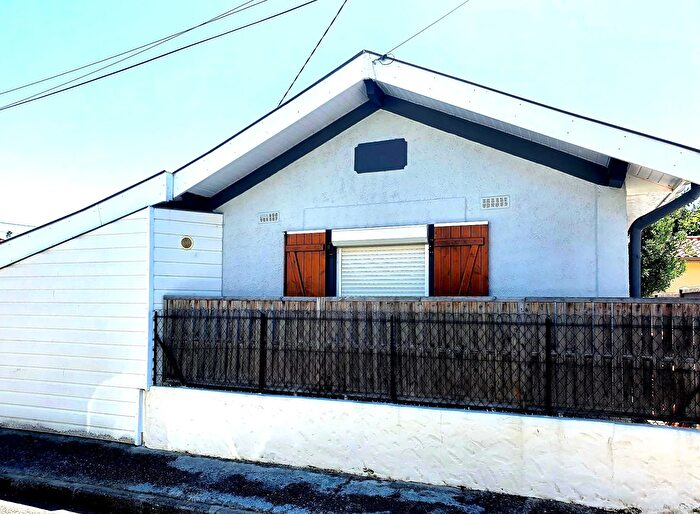 Maison à vendre - Villenave-dOrnon, Le Pont de la Maye, Canteloup, Madère, Le Béquet - 2 pièces - 1 chambre