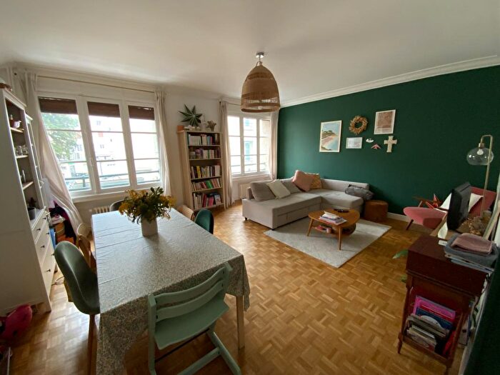 Appartement à vendre - Orléans, Bannier, République - 3 pièces - 2 chambres