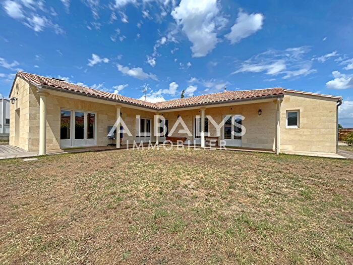 Maison 5 pièces à Montagne, à vendre