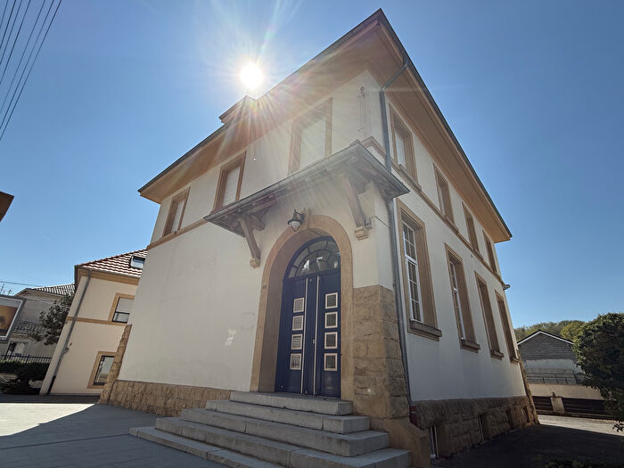 Maison 8 pièces à Châtel-Saint-Germain, à vendre