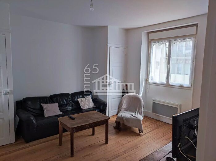 Tarbes, Centre-ville : Appartement 3 pièces à louer