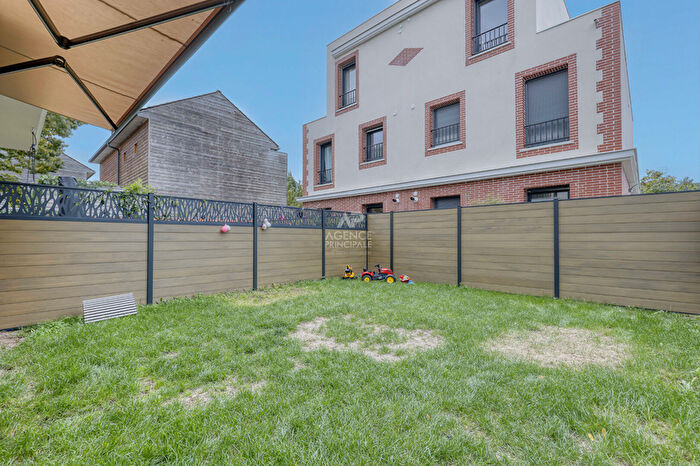 Maison à vendre - Nanterre, Plateau - 5 pièces - 4 chambres