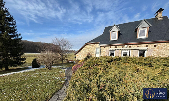 Maison à vendre - Sarroux - 4 pièces - 3 chambres