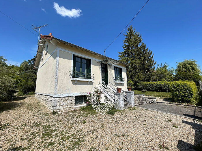 Maison 5 pièces à Donnemarie-Dontilly, à vendre