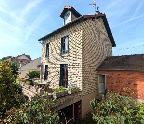 Maison 5 pièces à vendre - Mantes-la-Jolie, Centre-ville