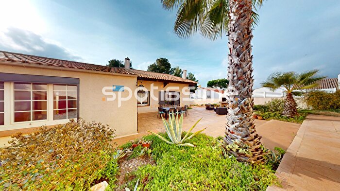 Maison à vendre - Agde, Le Grau dAgde - 5 pièces - 4 chambres