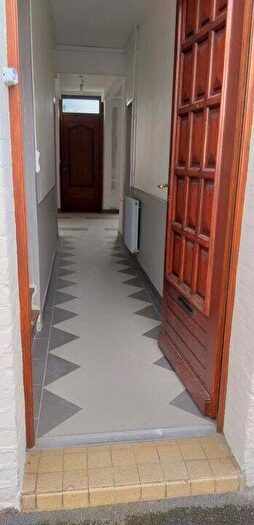 Barbâtre-Saint Remy-Verrerie, Reims : Maison 5 pièces à louer
