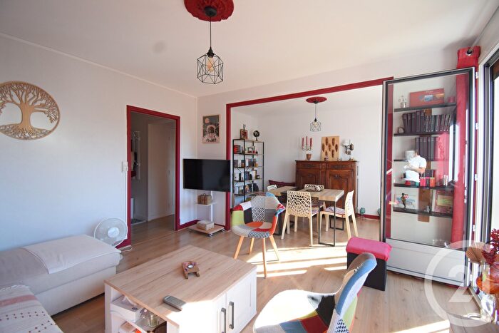Vichy, Les Ailes, Port de Charmeil : Appartement 3 pièces à vendre