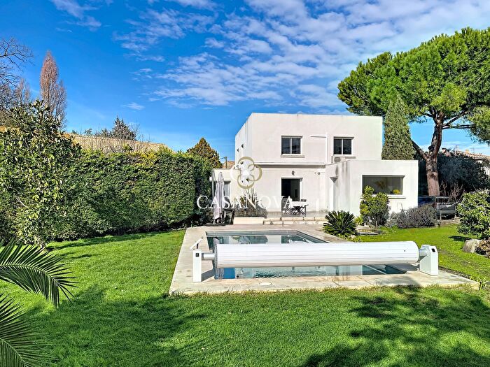 Maison à vendre - Pézenas - 7 pièces - 5 chambres