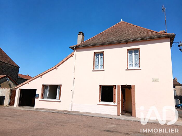 Saint-Christophe-en-Brionnais - Maison 4 pièces à vendre