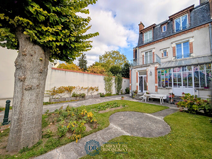 Maison à vendre - Orléans, Faubourg Saint-Jean - 9 pièces - 6 chambres