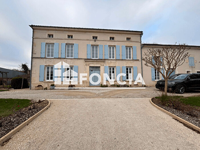 Maison à vendre - Les Touches-de-Périgny - 6 pièces