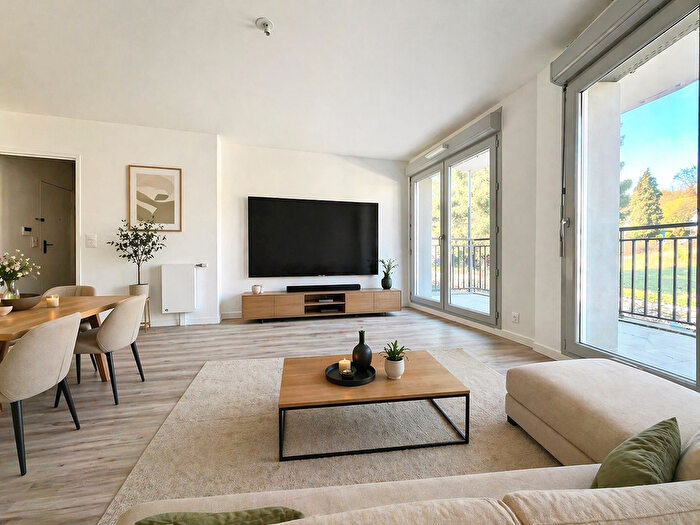Marly-le-Roi, Montval, Côteaux : Appartement 3 pièces à vendre